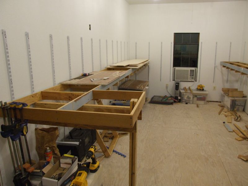 Texas & Pacific - Bonham Division in N Scale: More Bench-work Framing