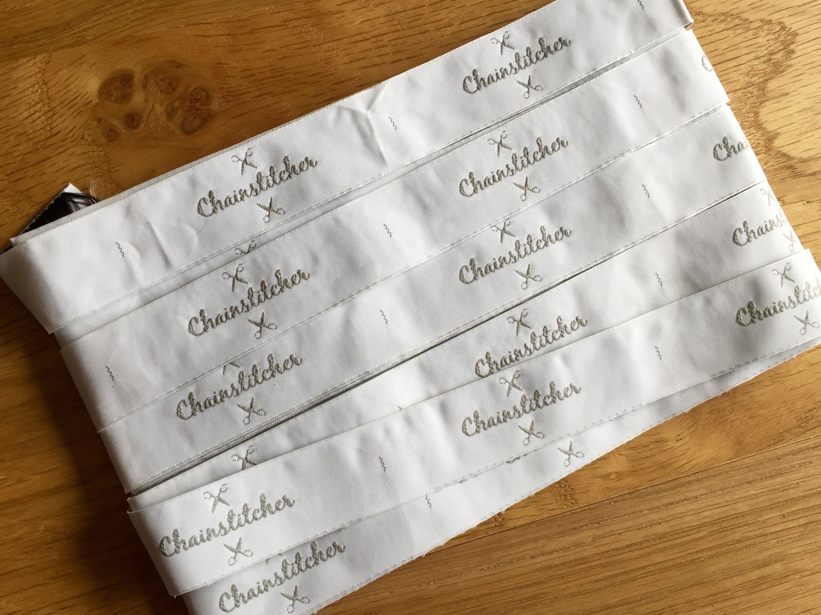 Diary of a Chain Stitcher : Custom Woven Clothing Labels from Nominette