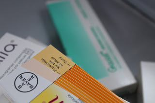 Comecei a tomar pílula e minha menstruação não pára? - Procuro + Saúde