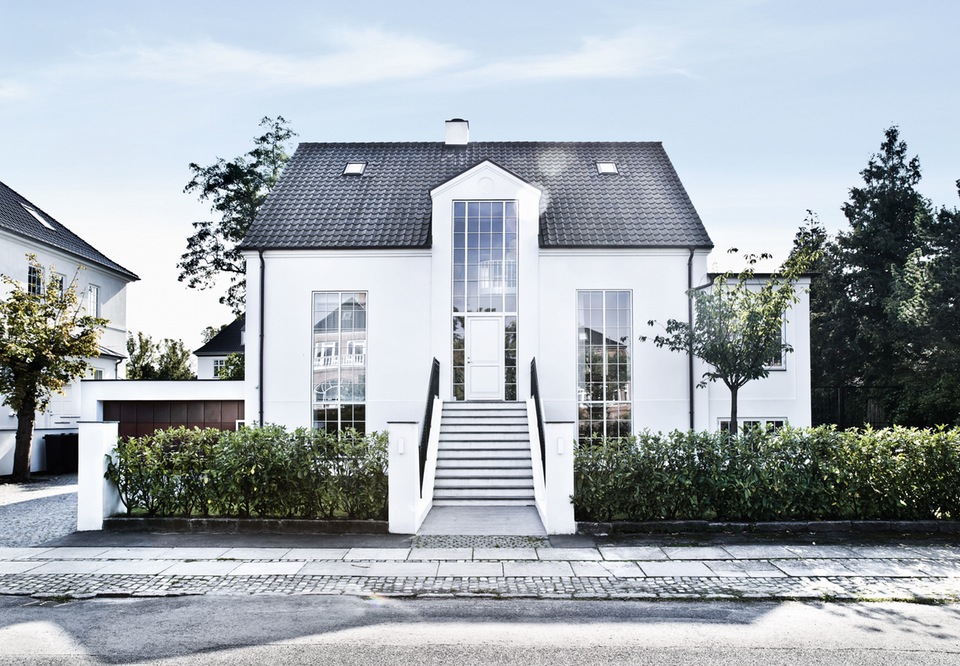 30s villa's beautiful transformation in Denmark