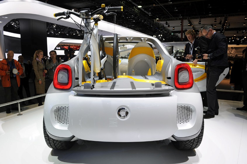 ~ Smart For-Us Concept First Live photos Detroit 2012