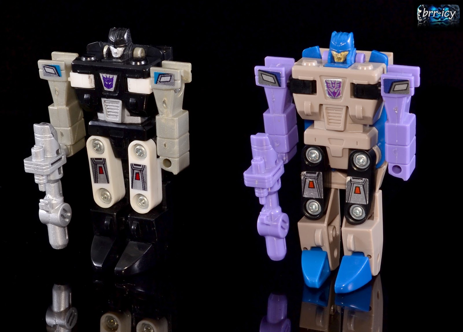 Brr-icy's Transformers Reviews: Black Shadow and Blue Bacchus Comparison