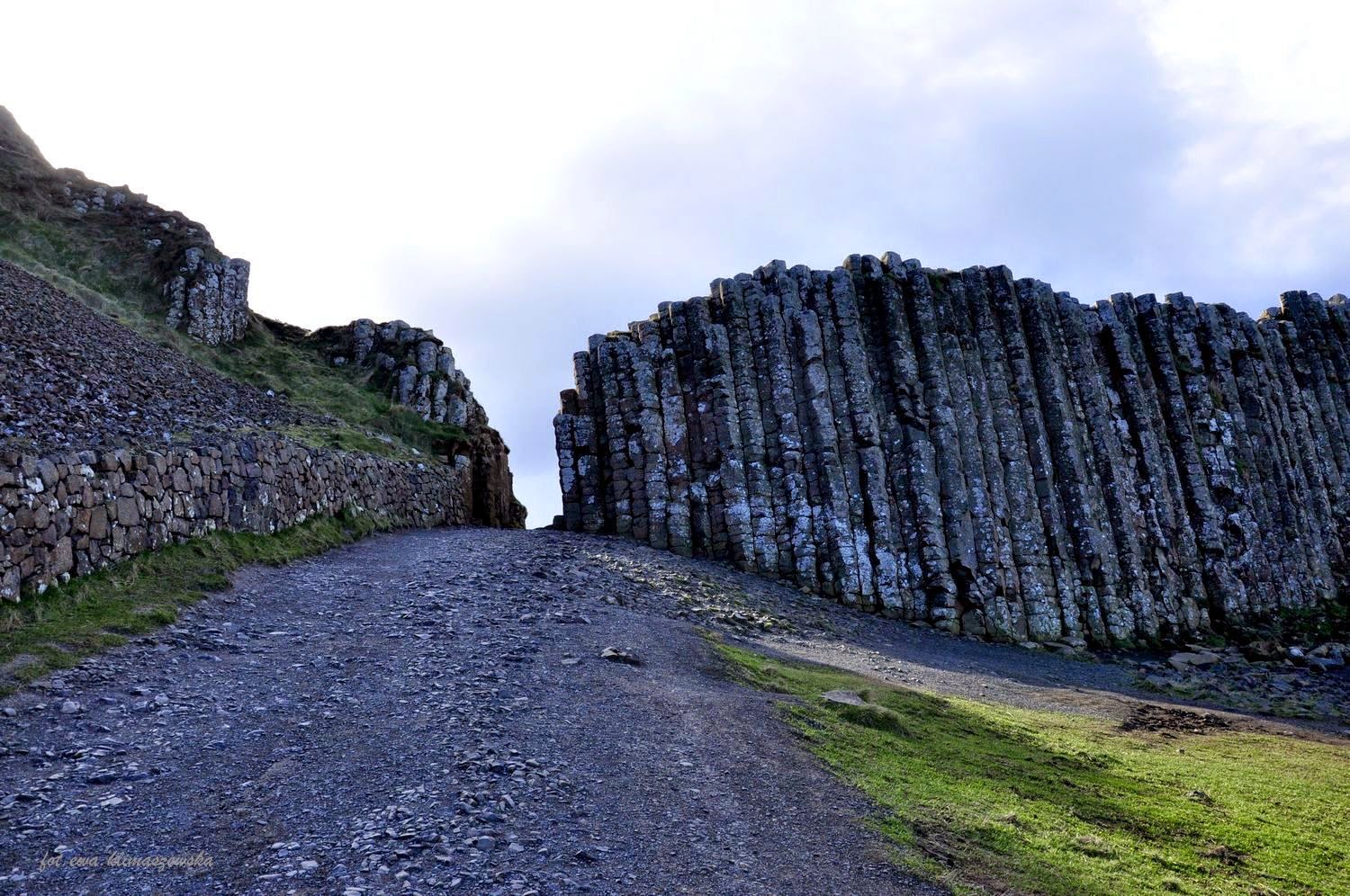 Naprzeciw SZCZĘŚCIU: Grobla Olbrzyma - Giant's Causeway w Północnej ...