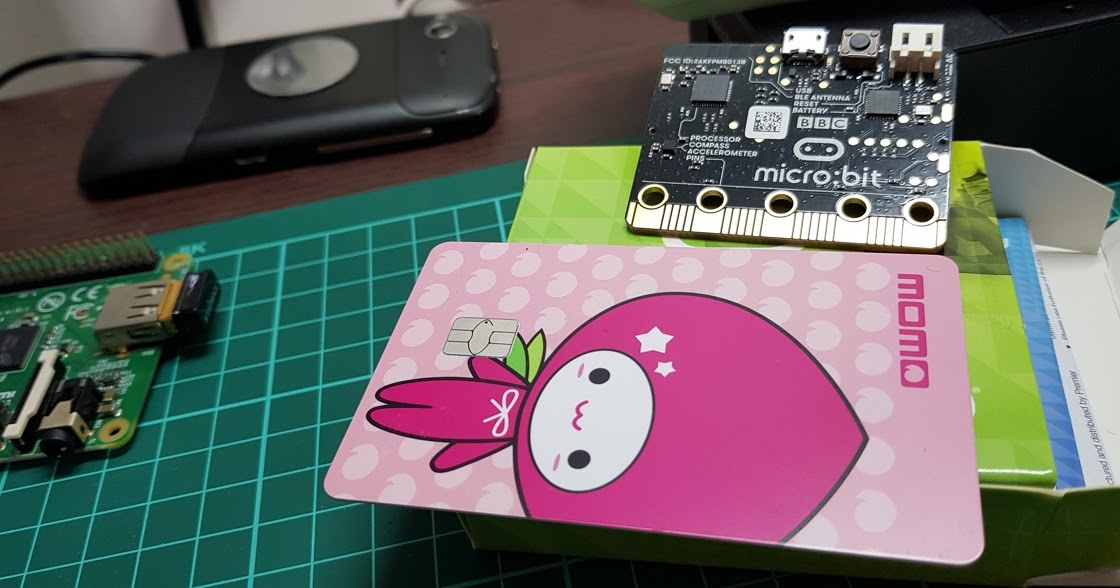 小狐狸事務所: 用 BBC micro:bit 建構 四軸飛行器的新創專案 Air:bit