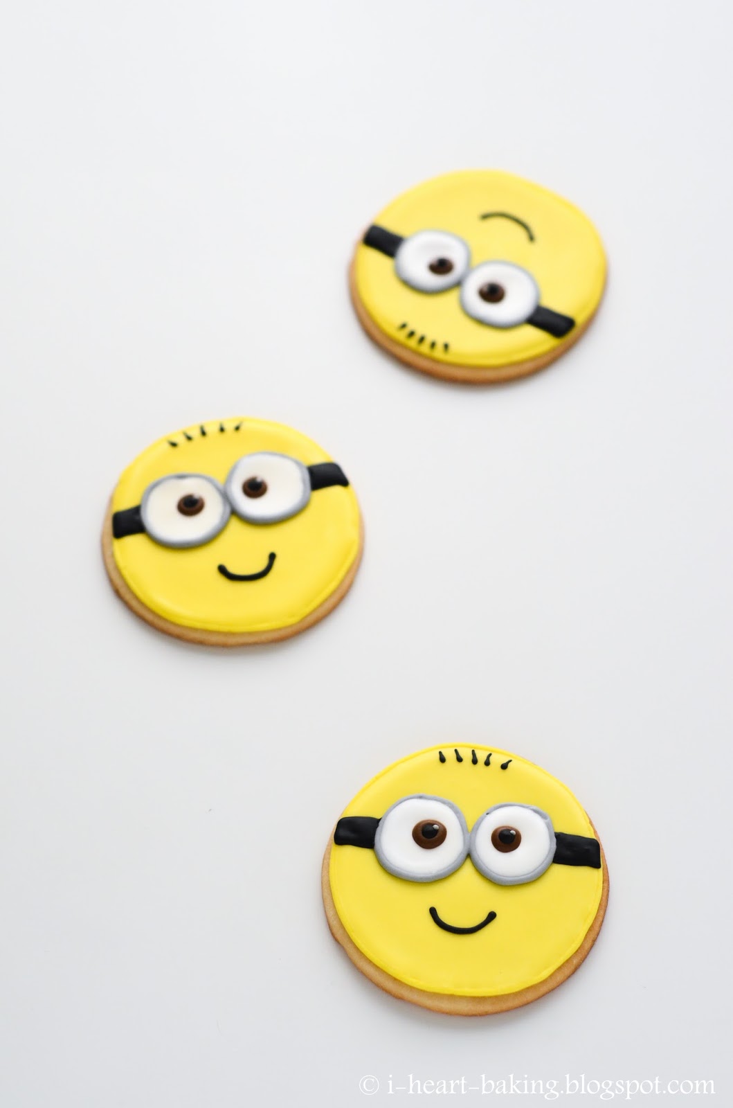 i heart baking!: minion cookies