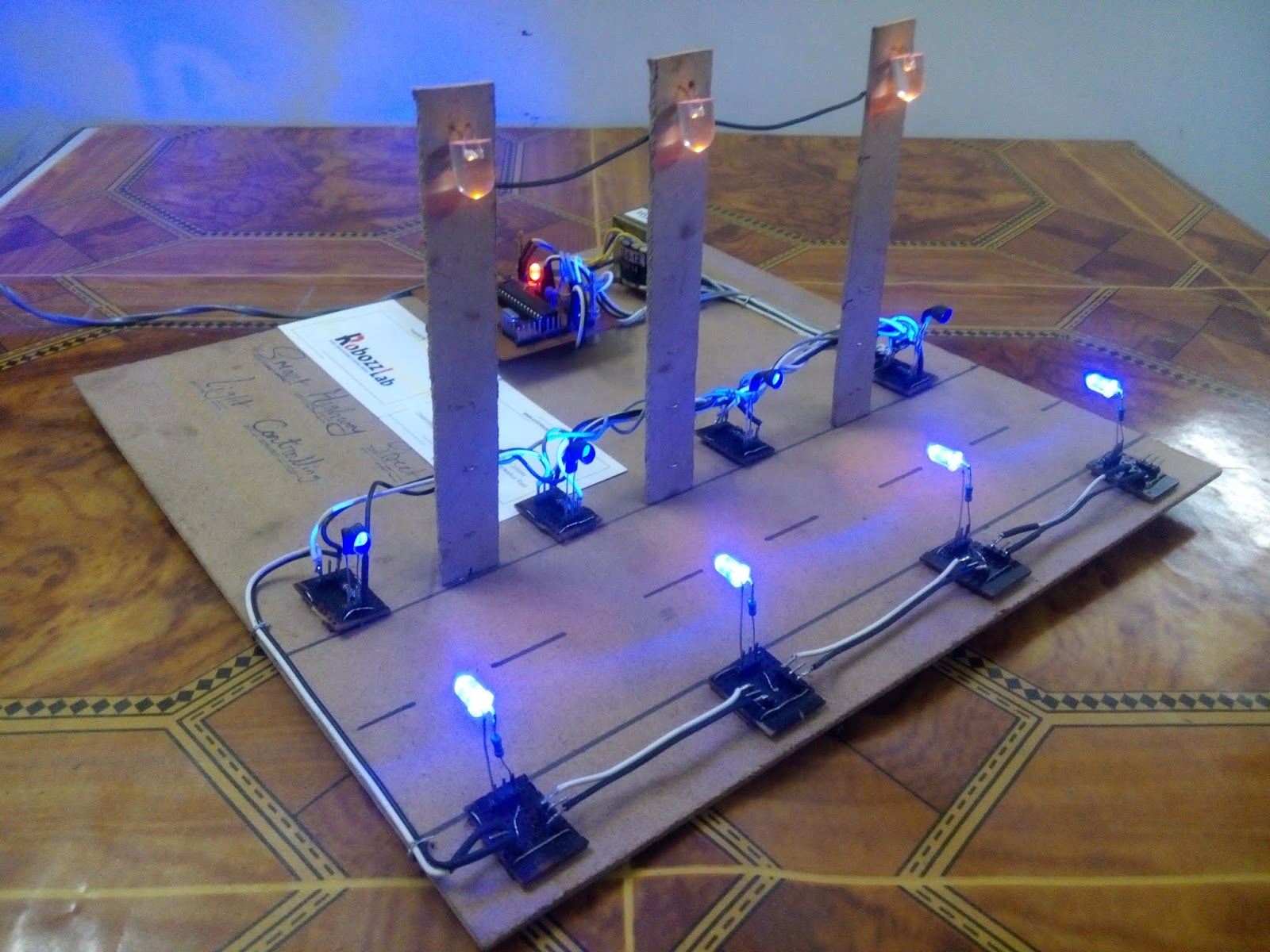 Robozz Lab - Robotics & Embedded Training in Indore: Smart Street Light ...
