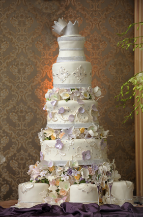 Fuzzy Cakes: Wedding cakes