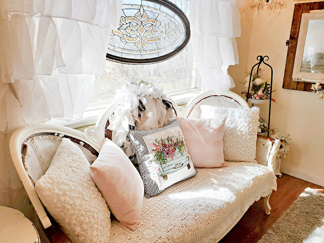 Penny's Vintage Home: Deconstructed Sofa