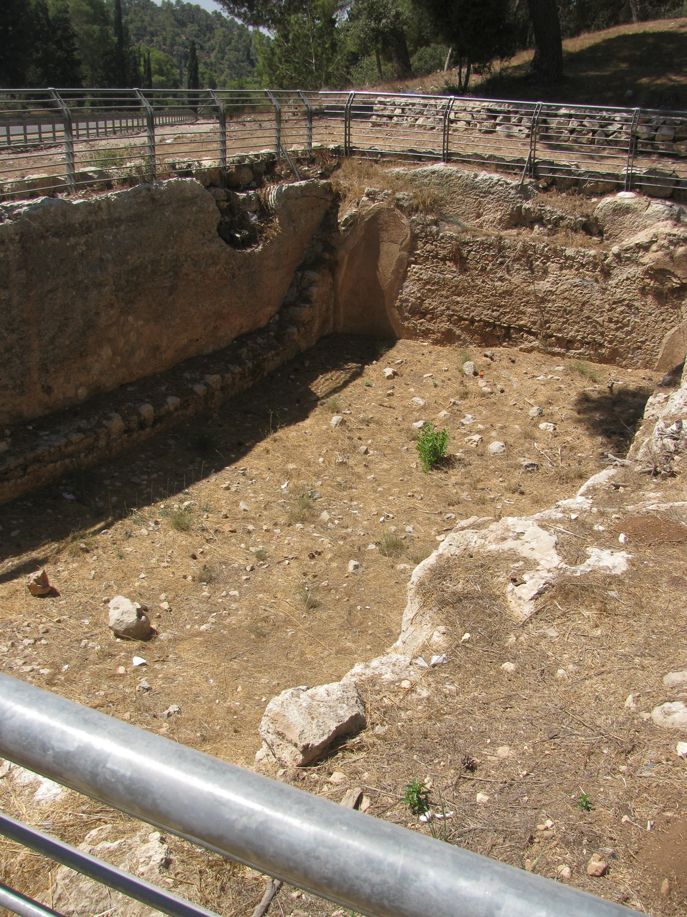 Handmade in Israel: The Hanut Ruins and Ein Mata