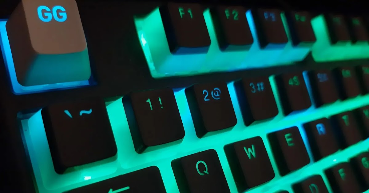 How To Remove A Keycap Off Of A Mechanical Keyboard Without A Tool