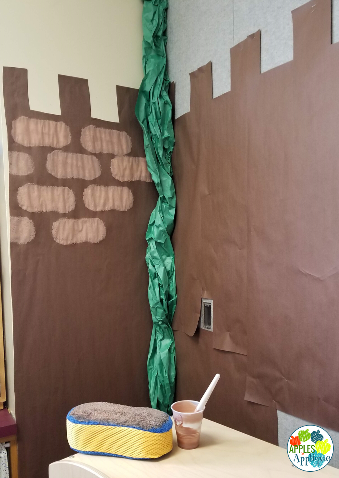 Apples to Applique: How to Set Up a Fairy Tale Castle Dramatic Play Center