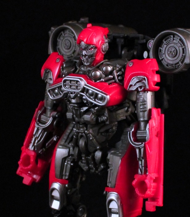 She's Fantastic: Transformers Studio Series - SHATTER!