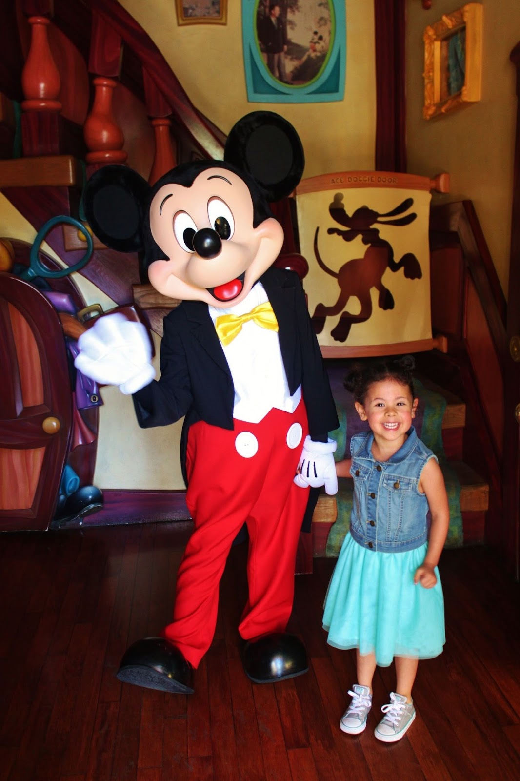 Made for Magic: What I Learned From my DIY Photo Shoot at Disneyland