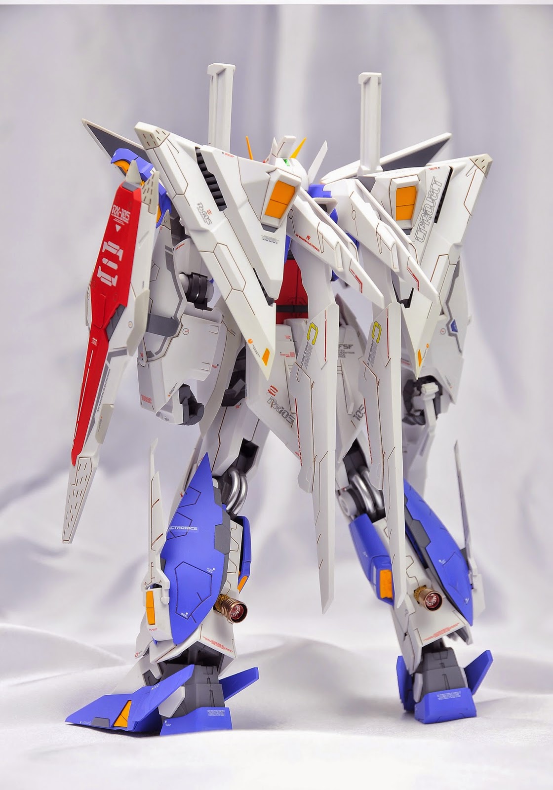GUNDAM GUY: 1/144 RX-105 Xi Gundam - Customized Build