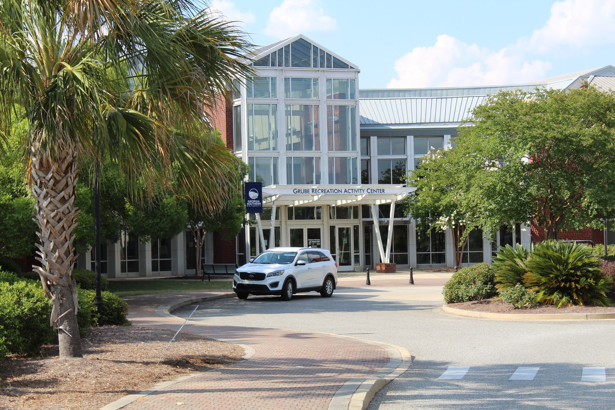 MMJ Big Picture: [PHOTOSTORY 2: MOTION] Georgia Southern's RAC offers ...