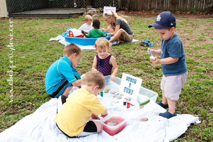 Click. Pray. Love: Outdoor Messy Play Date