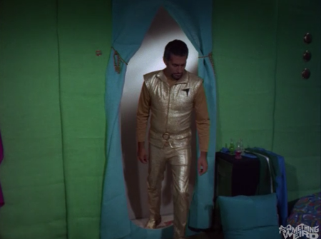 Parade of Horrorables: A Fling with Space Thing, Part 3