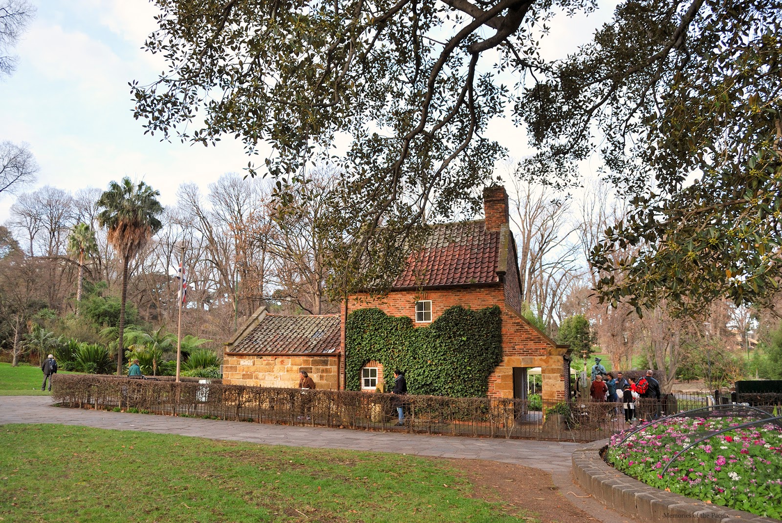 The Australia Series: Honeymooners in Melbourne | Memories of the Pacific