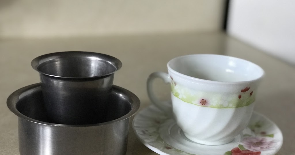Viki 's Kitchen: Cups and mugs