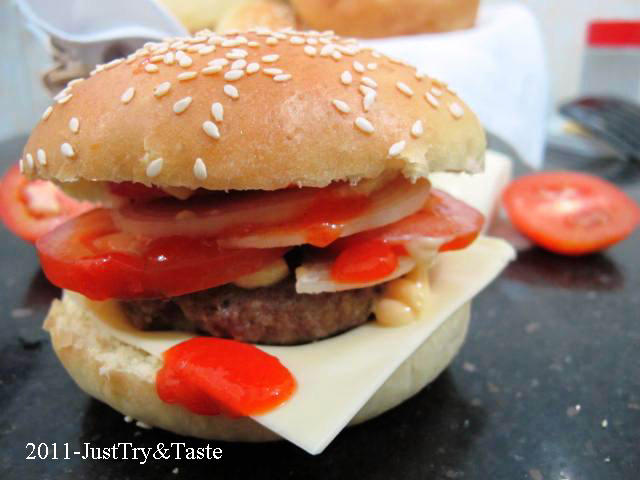 Resep Burger Daging Sapi, Keju dan Sayuran | Just Try & Taste