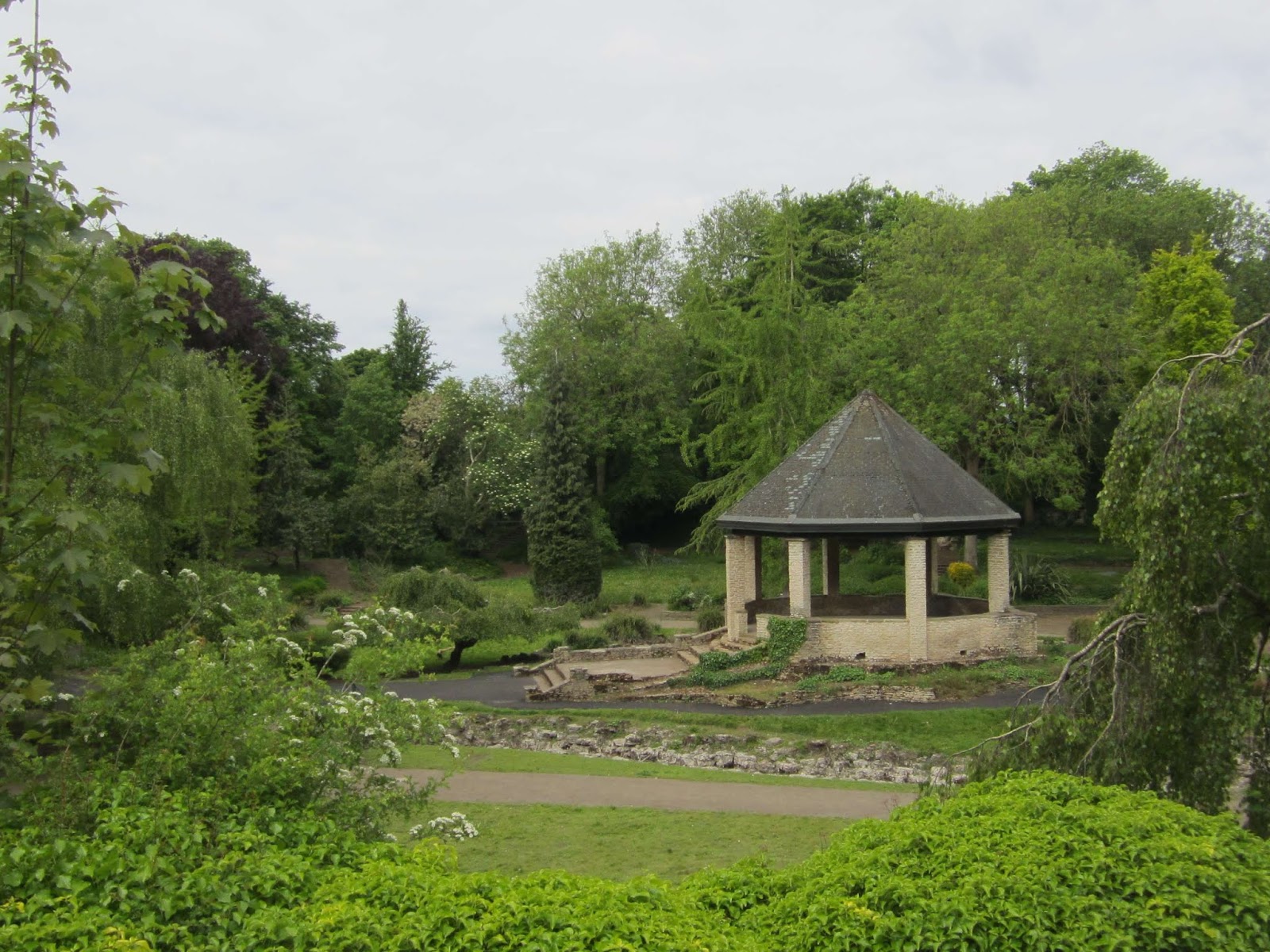 Walking The Peak: Hexthorpe, Warmsworth, Sprotbrough, York Road, and ...