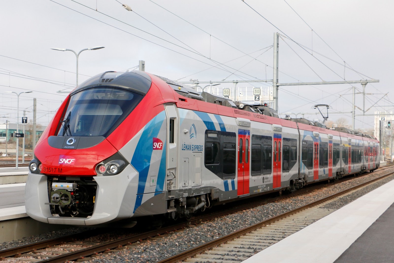 LA PASSION DU TRAIN: Quelques photos du CEVA par Théo S.