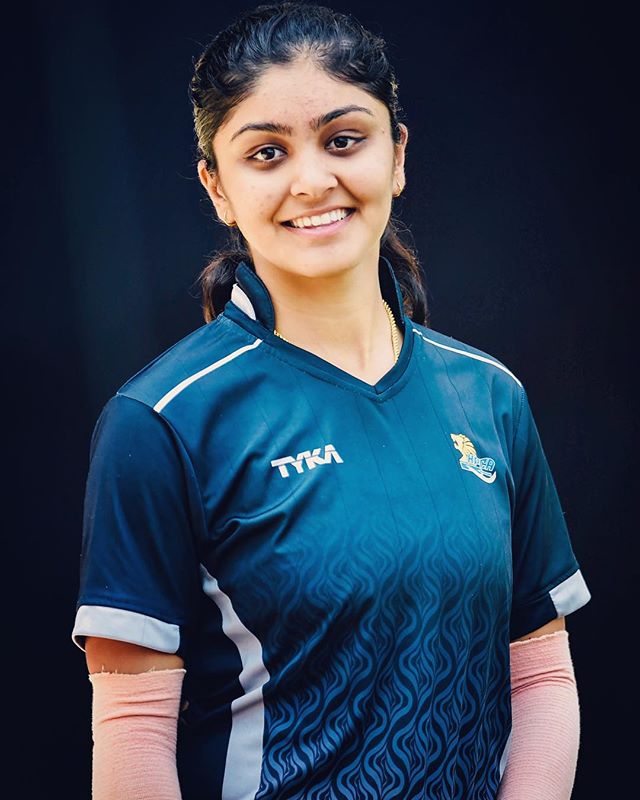 Cricketer Deol Harleen Photos - Talkiewoods - Entertain you million ways!