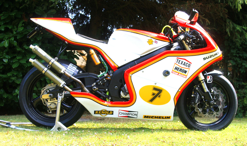 Racing Cafè: Suzuki RGV 250 Γ 1994 "Sheene Replica"