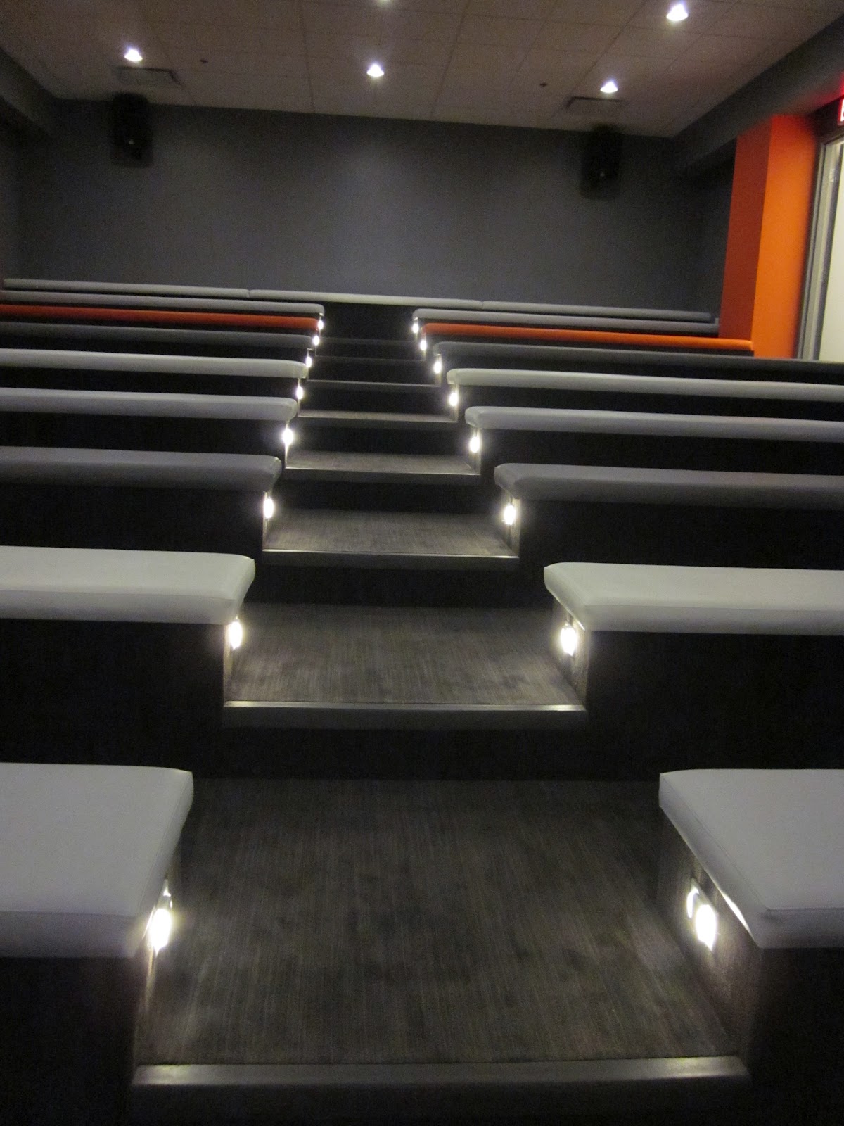 DIG London: EXTREME SPACE: The Relocation & Style of Digital Extremes Ltd.