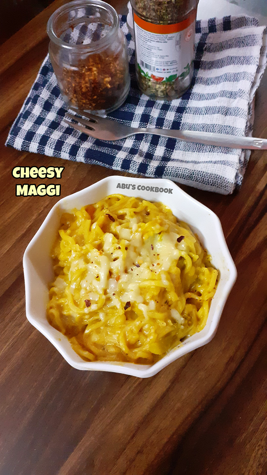 Microwave Cheesy Maggi | 10 min Cheesy Maggi | Cheesy Maggi on ...