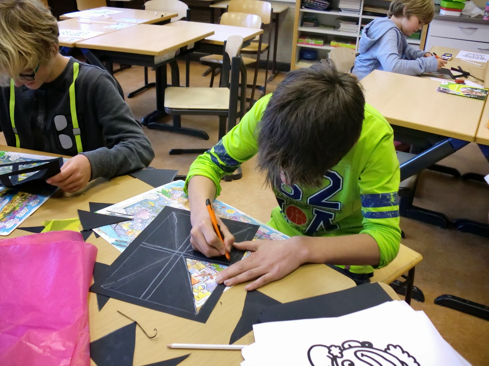 Weblog van groep 7/8: Knutselen voor Sint