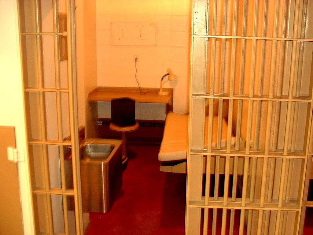 Bigfoot Behind Bars: Cell House 5