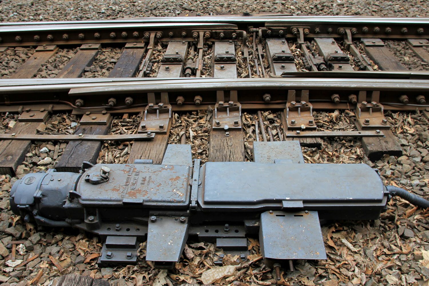 The Position Light: The ABC's of GRS Model 5 Switch Machines