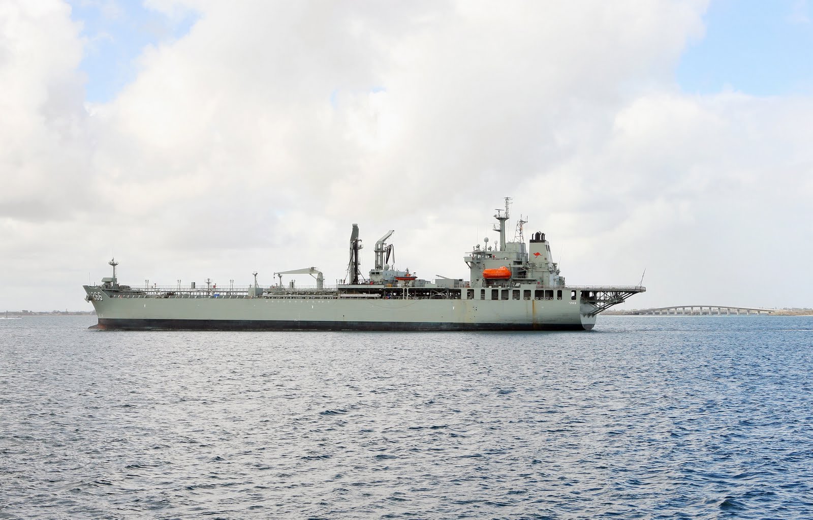 Naval Photos: 10/07/11