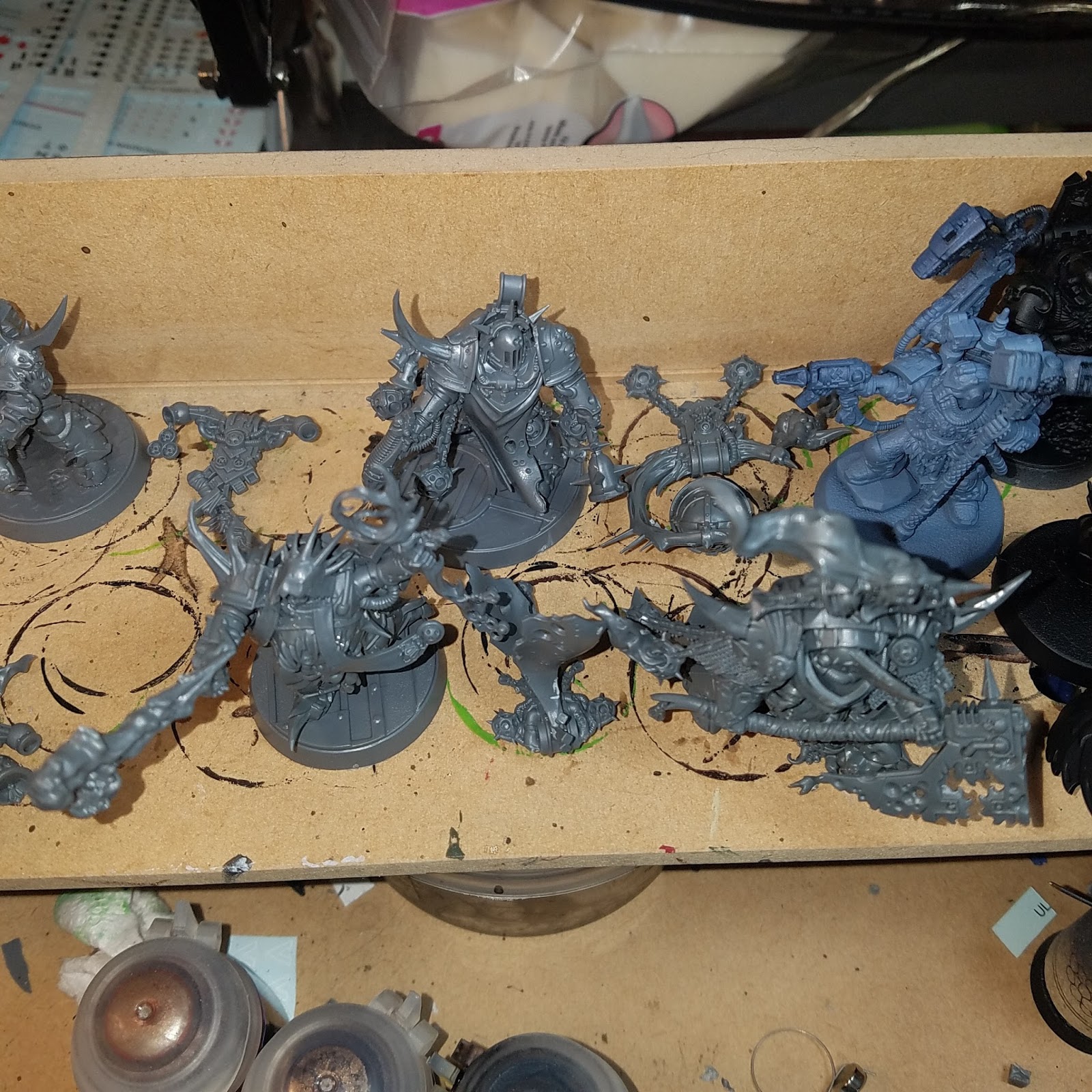 Eating Paint since 1986!: Warhammer 40k Death Guard – Characters Tutorial