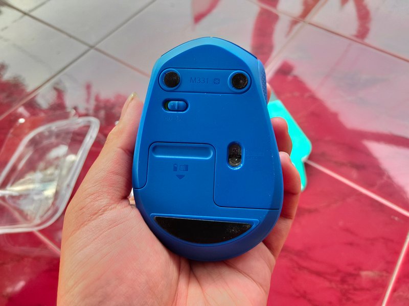 Review Logitech M331 Silent Plus, Senyap dan Nyaman Digunakan - Laptophia