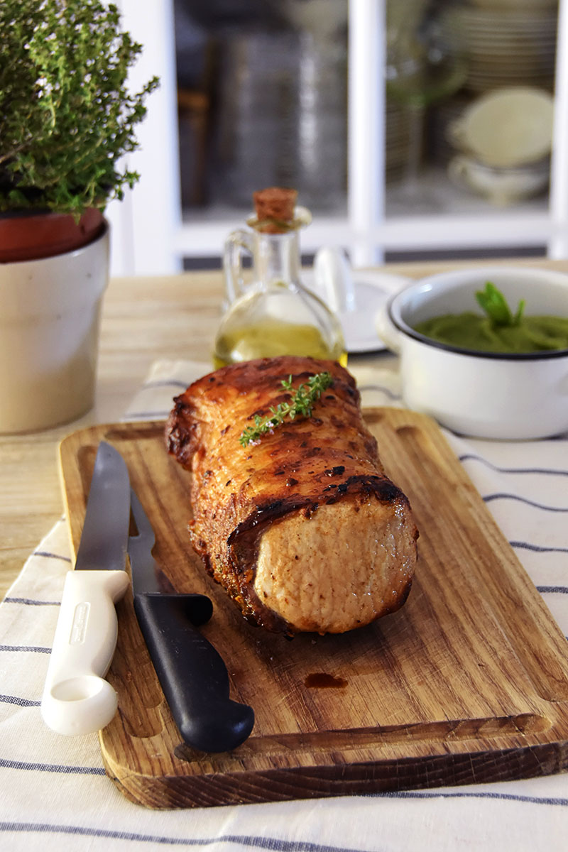 Lomo de cerdo asado con puré de judías verdes a la menta — Chez Silvia