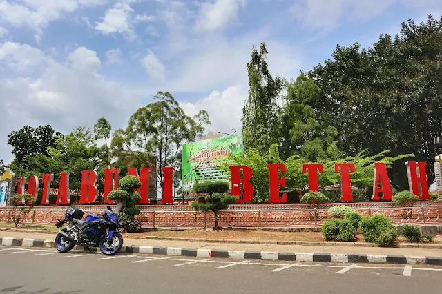 Singgah di Tugu Payan Mas, Ikon Kece Kota Kotabumi Lampung Utara ...