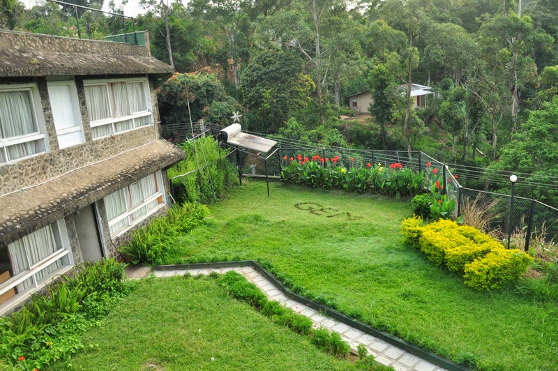 philipveerasingam: Sights at the Rest House, Ella, Sri Lanka.