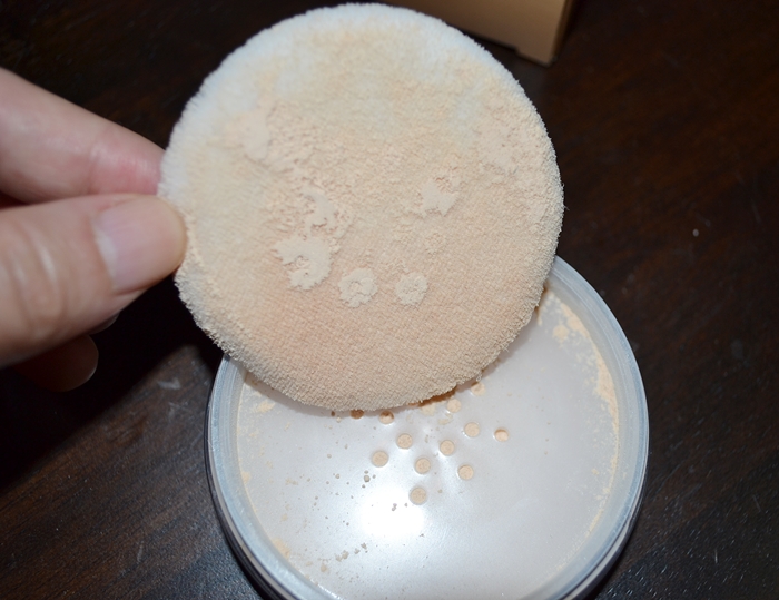 Hello Pretty Girl: Elianto Natural Mineral Loose Powder Review