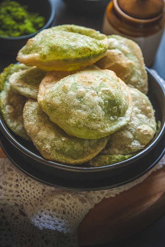 Color and Spices: Koraisutir kochuri...