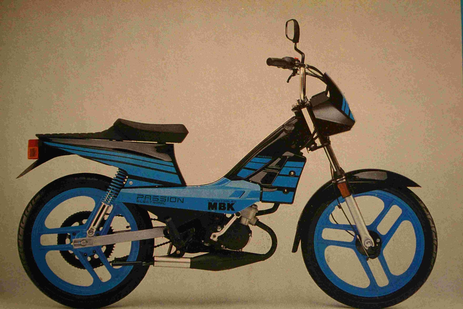 Le motoidoscope: MBK et les enfants de la Mobylette