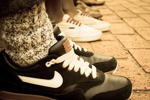 Sartist.: November 2012