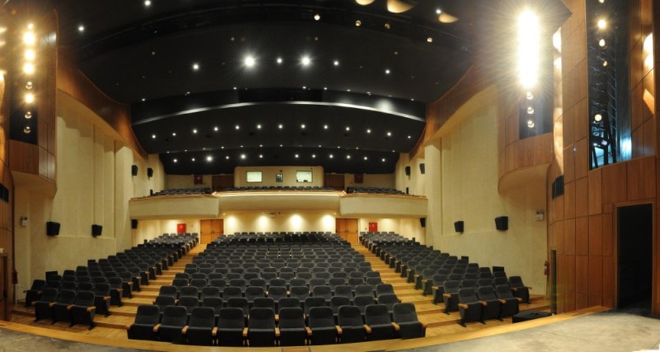 Theater.View: Ιουνίου 2017