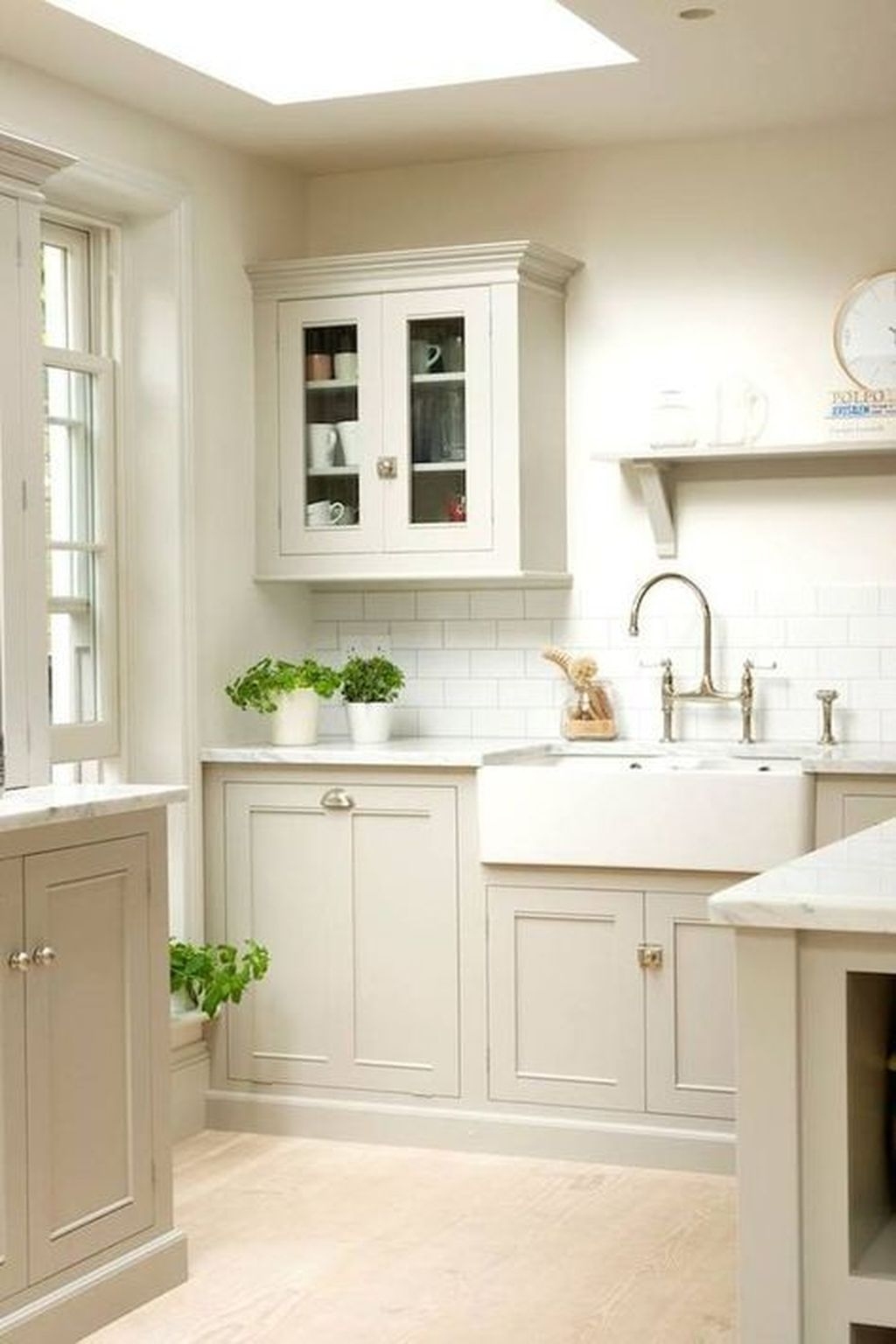 35 Adorable Simple Kitchen Design Ideas - Home Manggeng