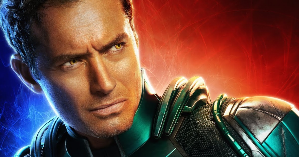 Sasaki Time: Captain Marvel Character Poster - Commander of Starforce