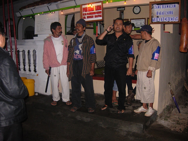 Pengertian, Tujuan, Fungsi / Manfaat Ronda Dalam Siskamling Untuk ...