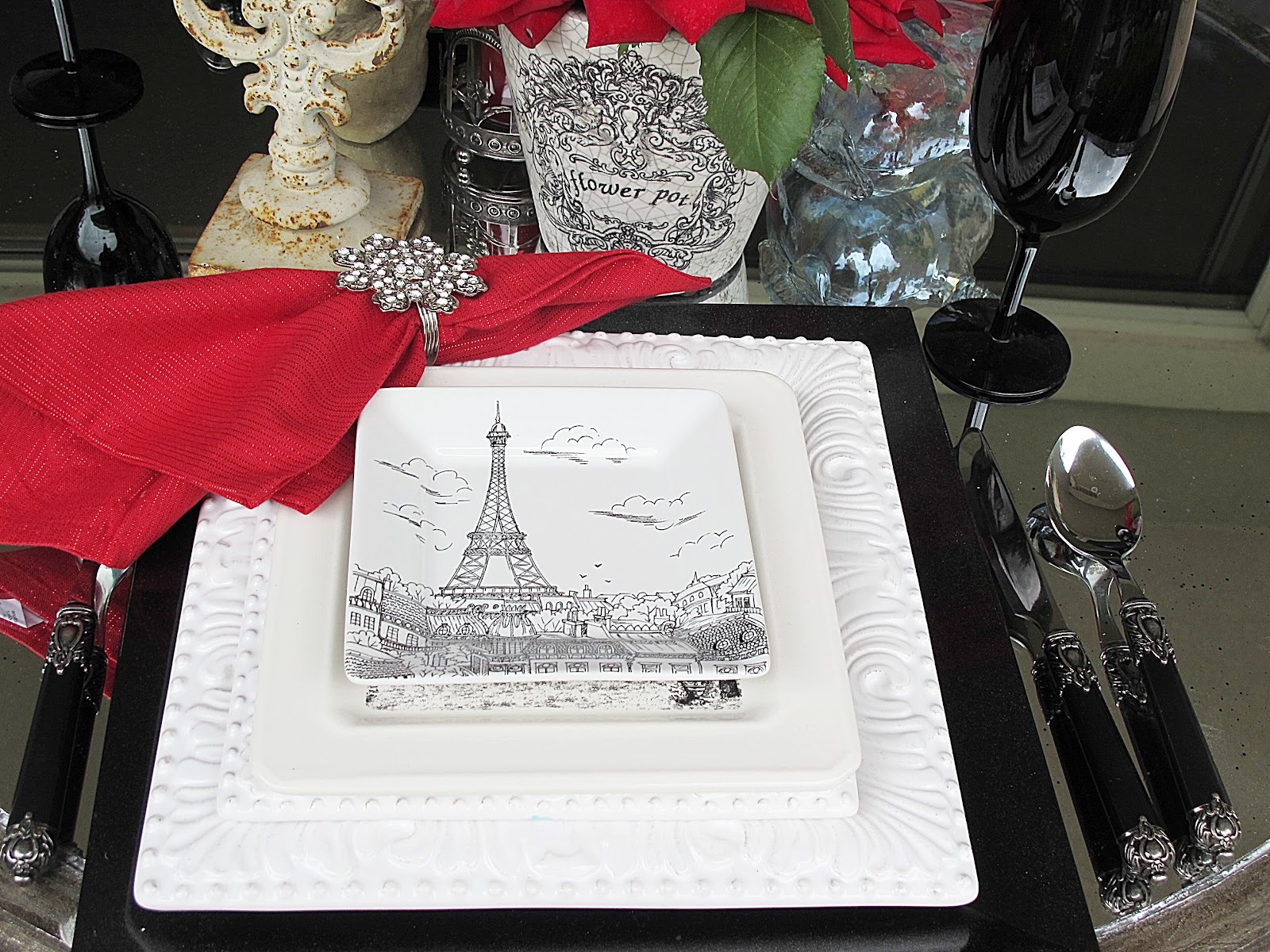 Paris Party - Purple Chocolat Home