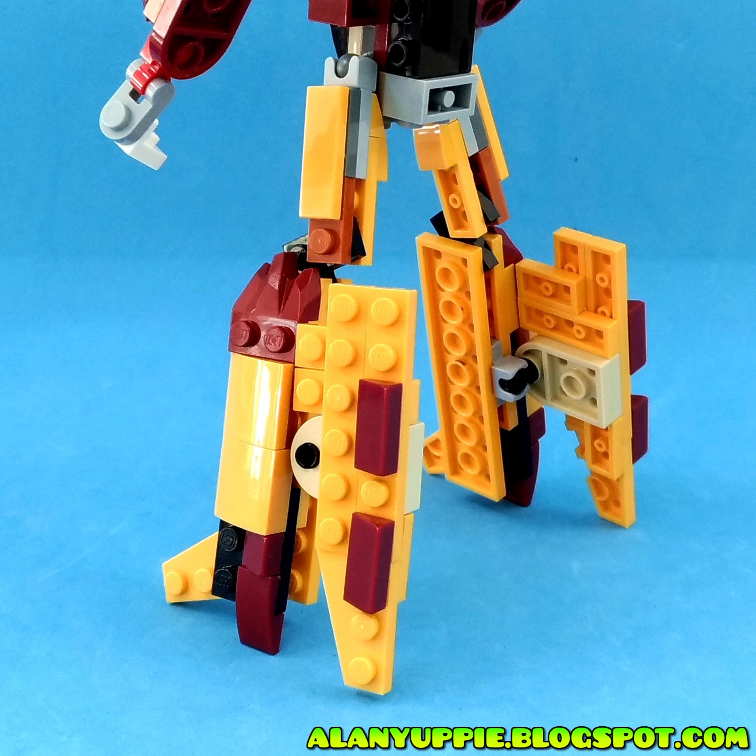 Alanyuppie's LEGO Transformers: Video Tutorial: Transformer "The Ark ...