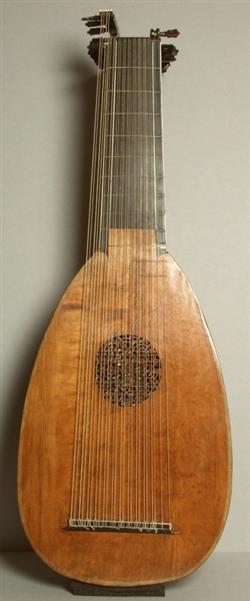 Buying a Lute: Baroque lutes